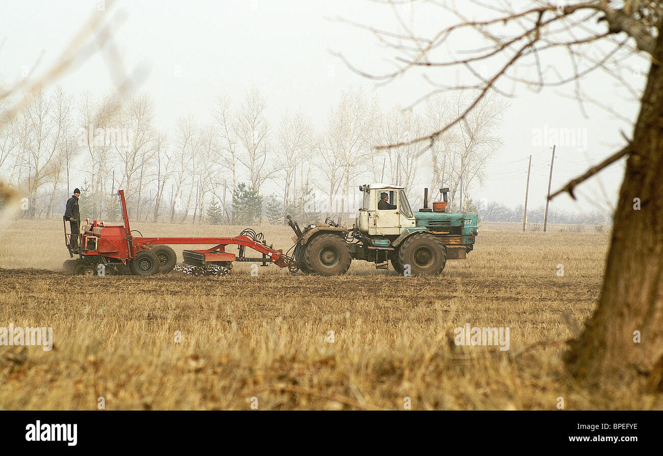 Russian Tractor High Resolution Stock Photography and Images - Alamy