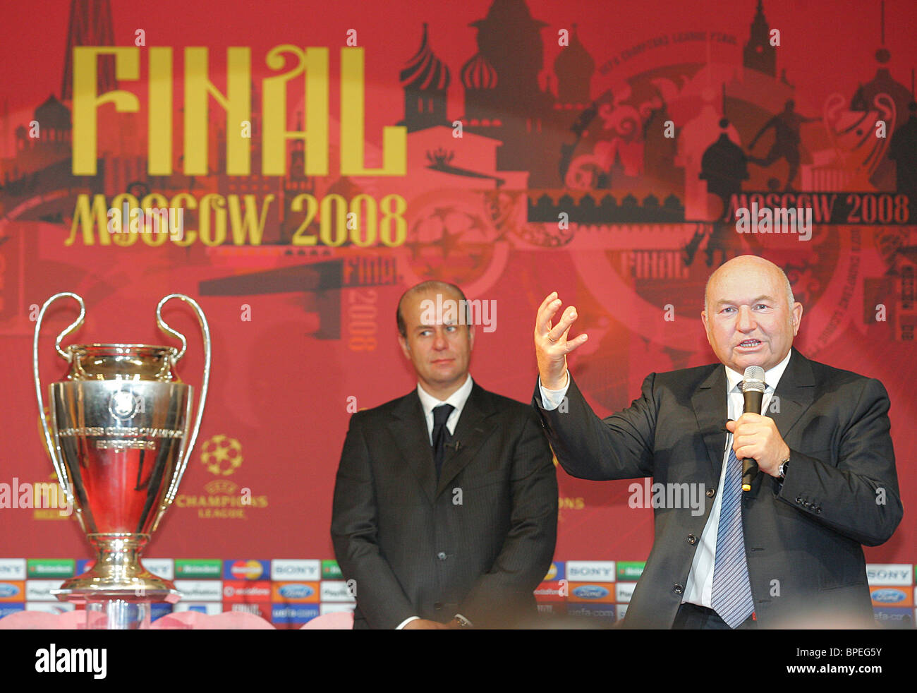 Uefa Cup Handover High Resolution Stock Photography and Images - Alamy