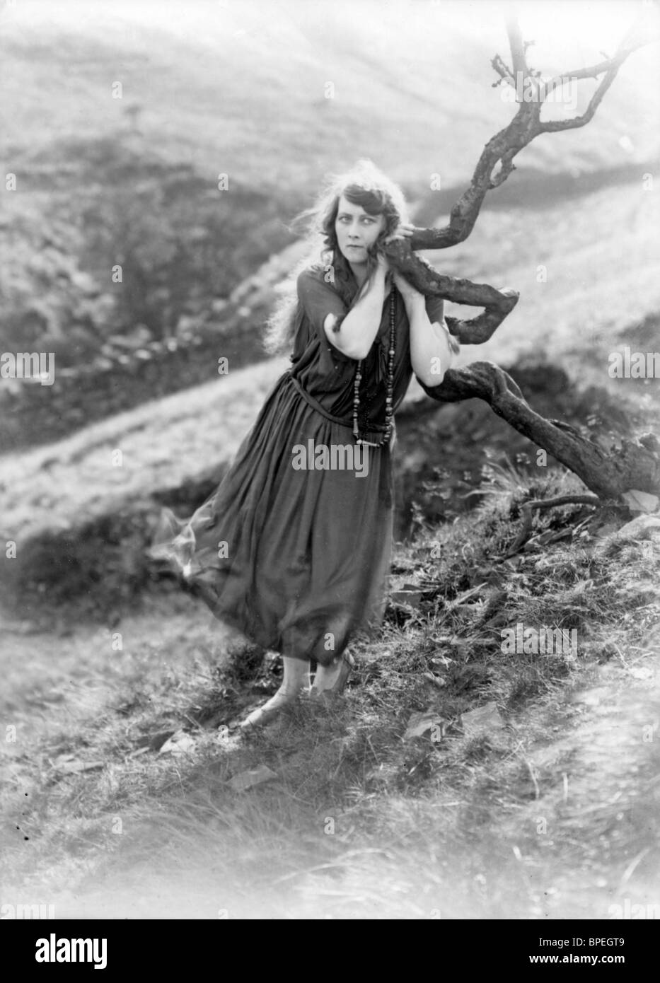 Helen four gates 1920 alma hi-res stock photography and images - Alamy