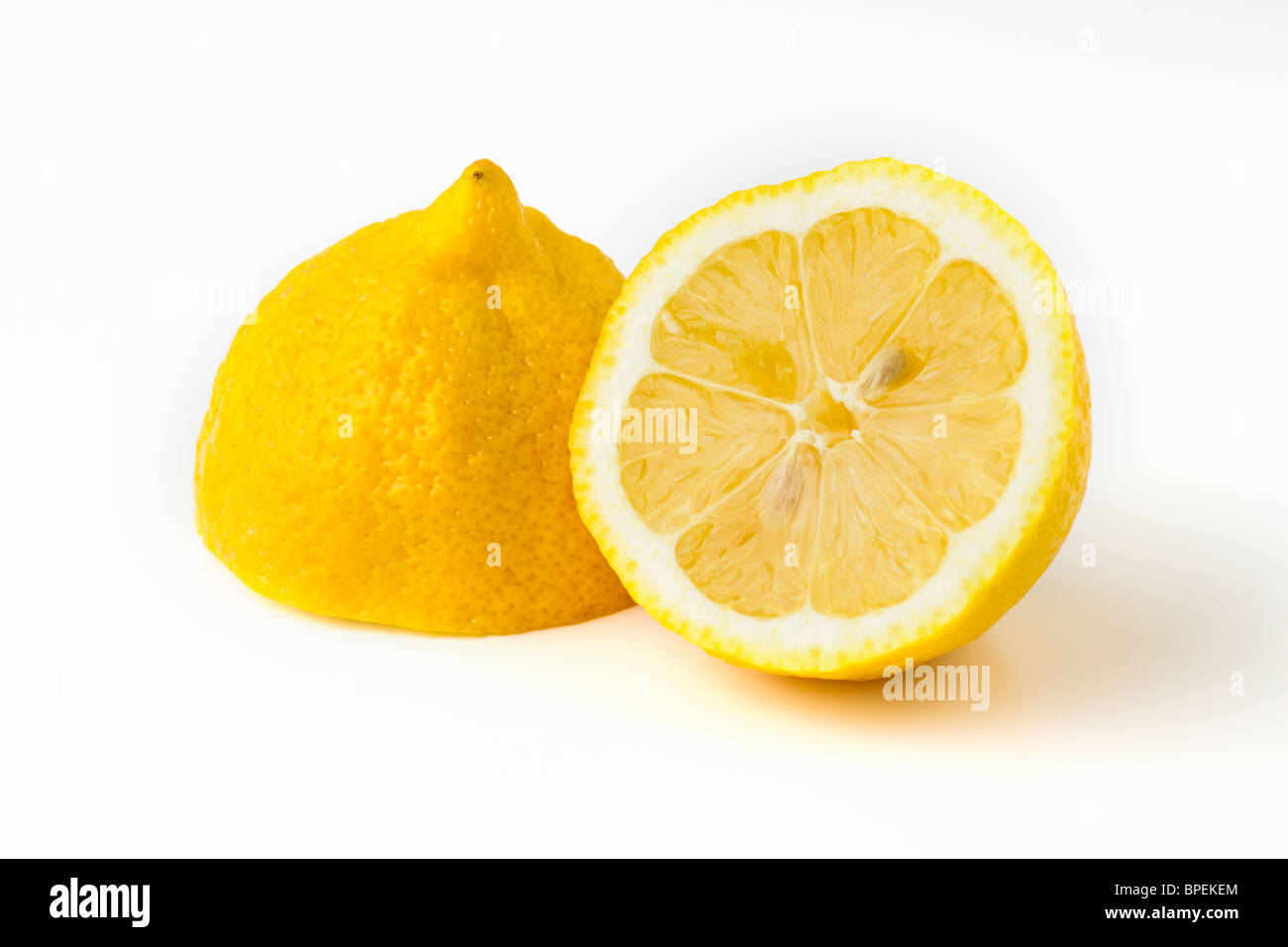 Lemon cut in half hi-res stock photography and images - Alamy