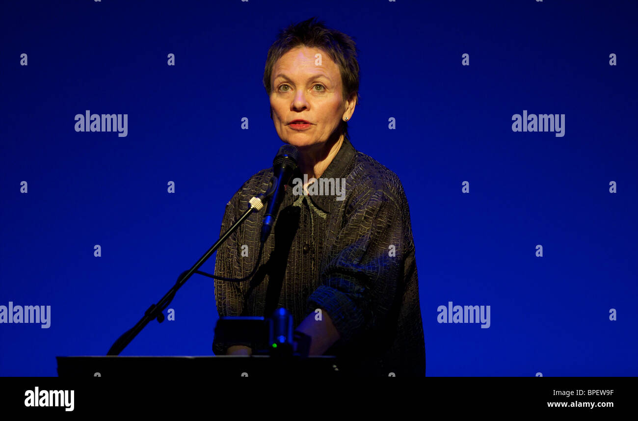 Laurie anderson hi-res stock photography and images - Alamy