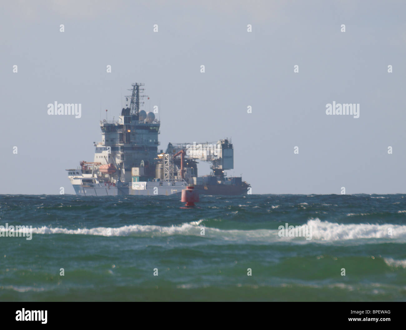 Cable laying ship sea hi-res stock photography and images - Alamy