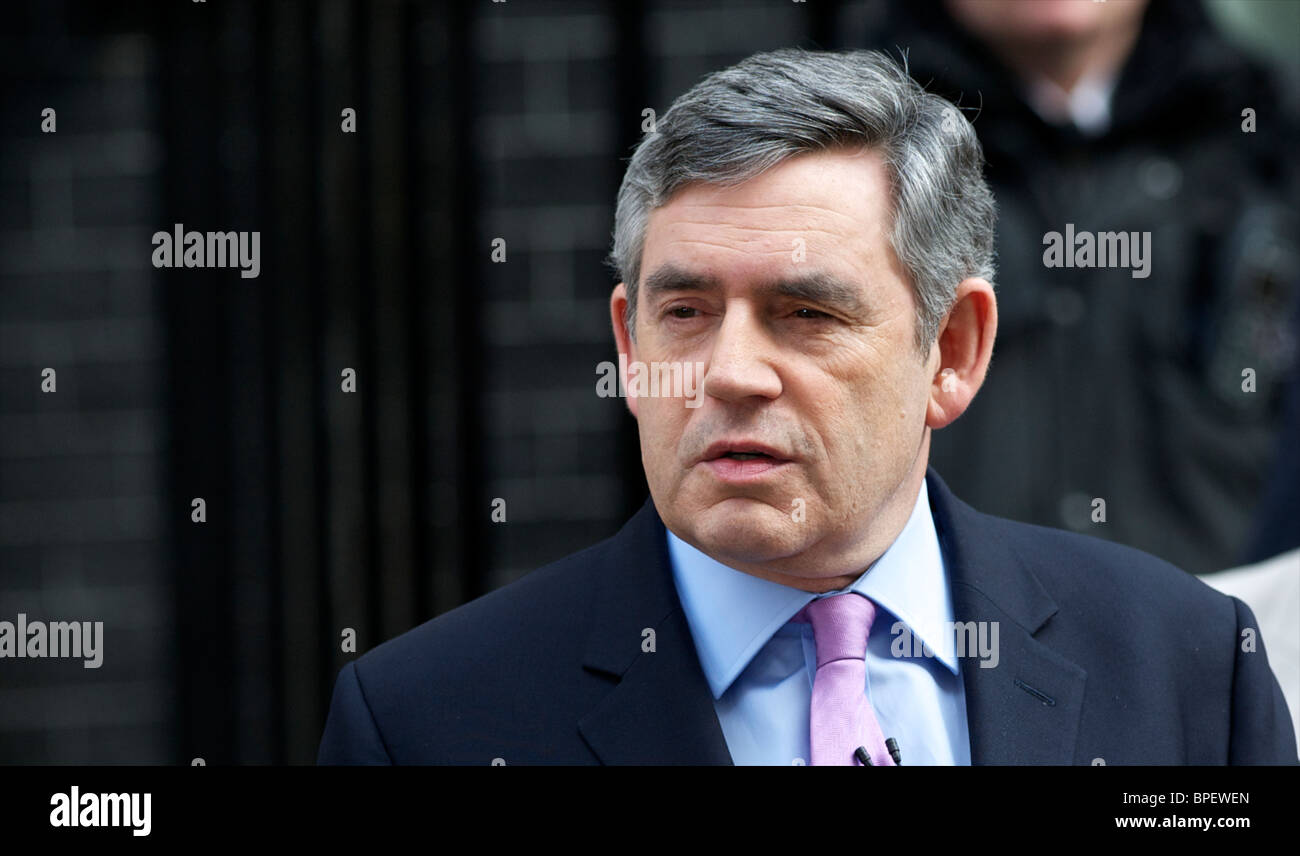 Gordon brown cabinet downing street hi-res stock photography and images ...
