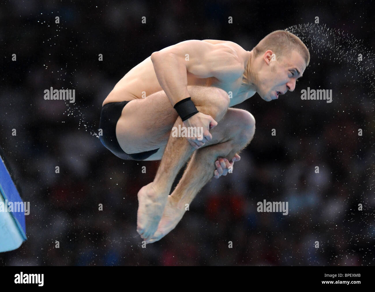 Mens Diving High Resolution Stock Photography and Images - Alamy