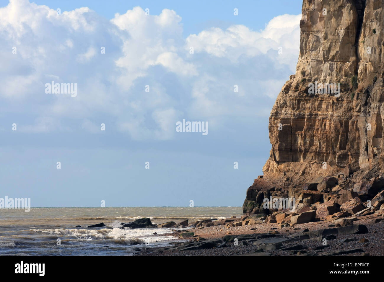Cliffs and incoming tide Stock Photo - Alamy