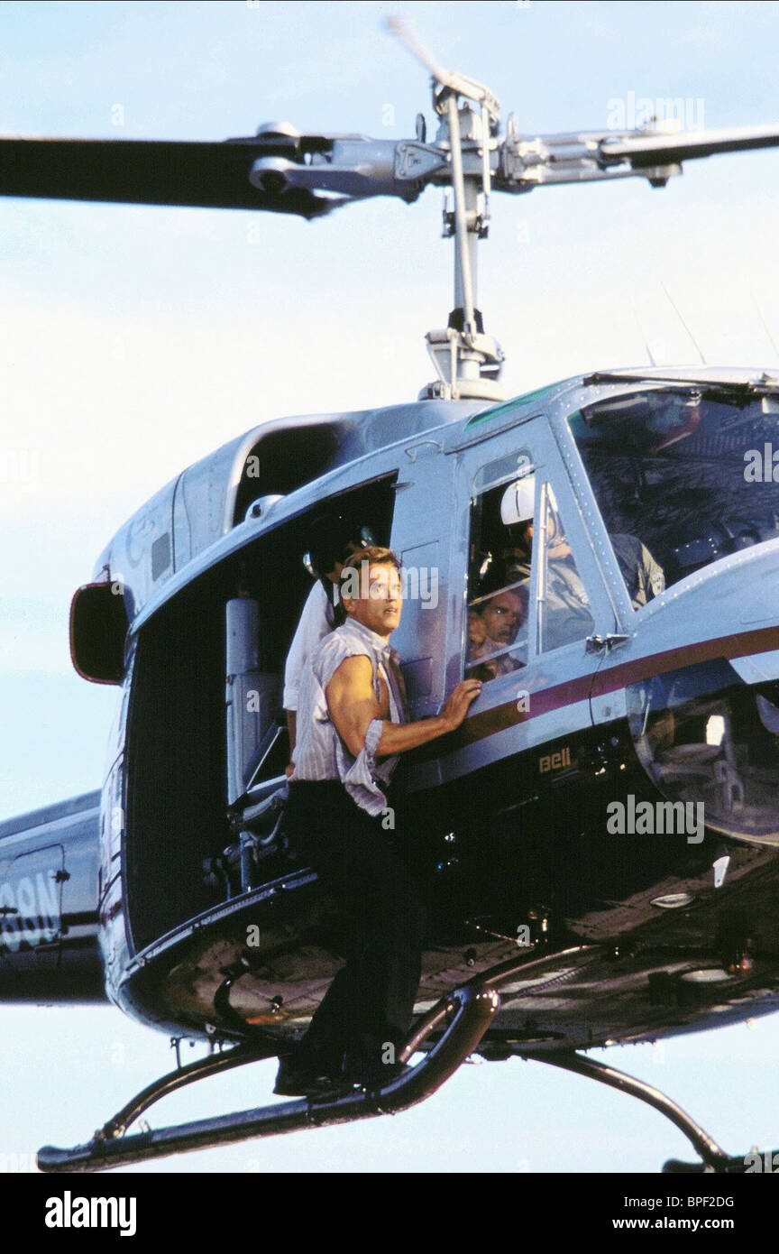 True Lies 1994 Arnold Schwarzenegger High Resolution Stock Photography ...