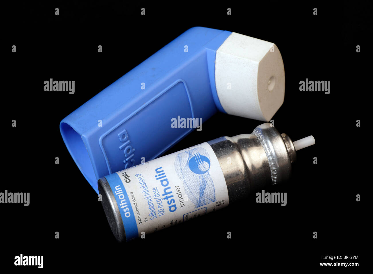 Asthmatics hi-res stock photography and images - Alamy