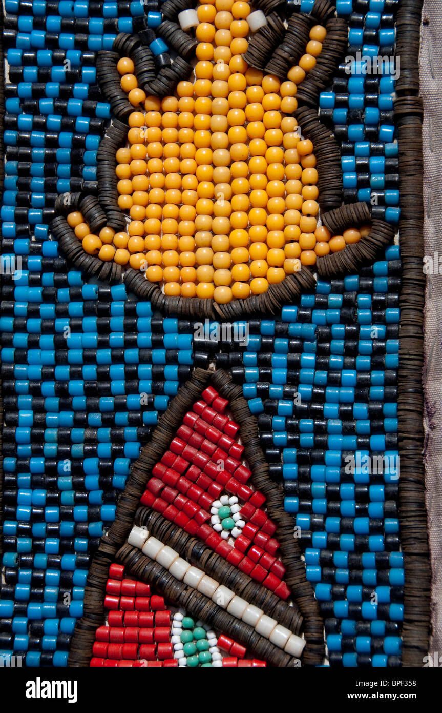 African bead detail hi-res stock photography and images - Alamy
