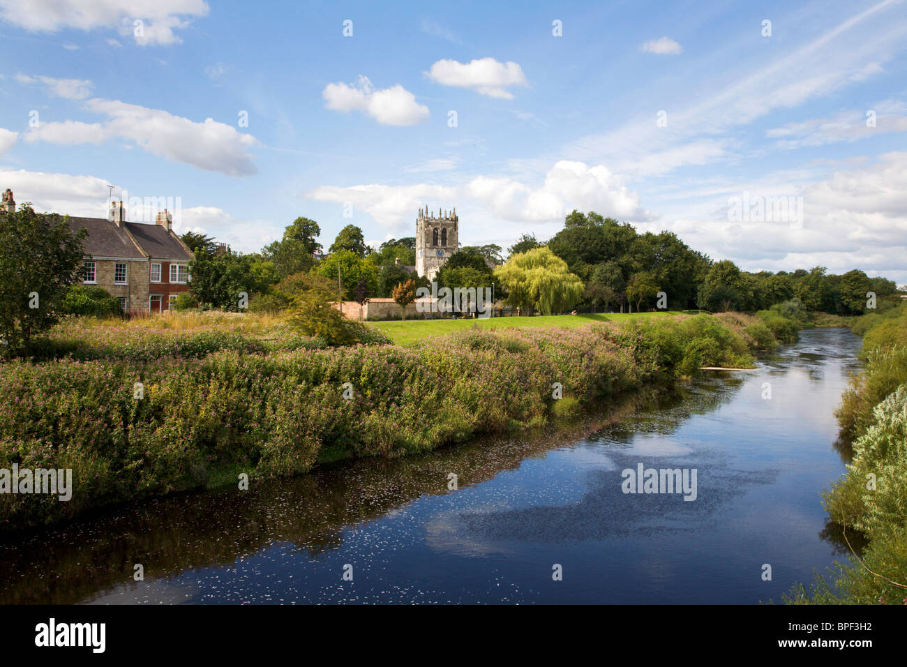 Tadcaster hi-res stock photography and images - Alamy