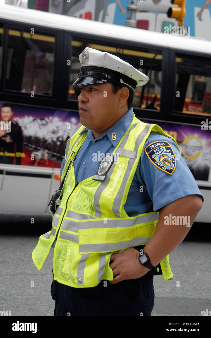 Policemen directing traffic hi-res stock photography and images - Alamy