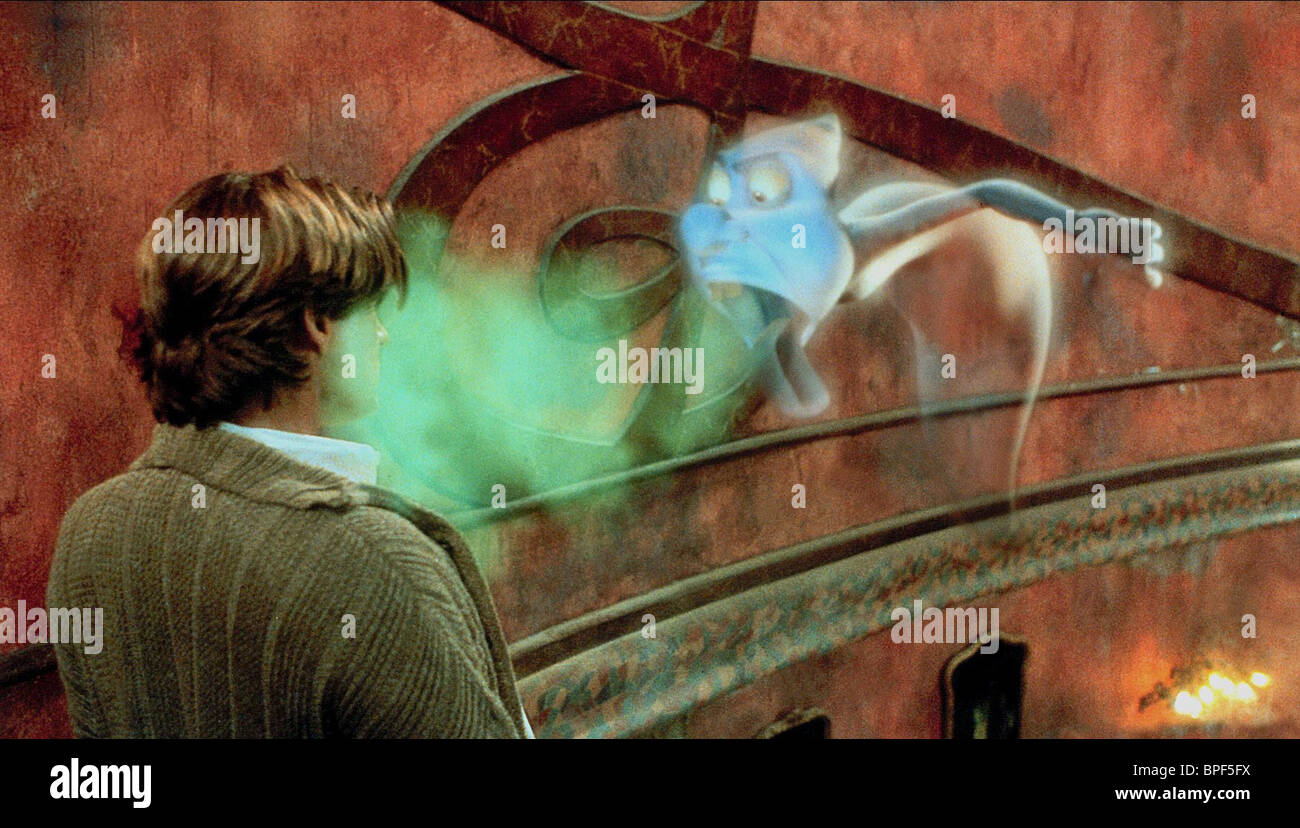 BILL PULLMAN & STINKY CASPER (1995 Stock Photo: 31066446 - Alamy