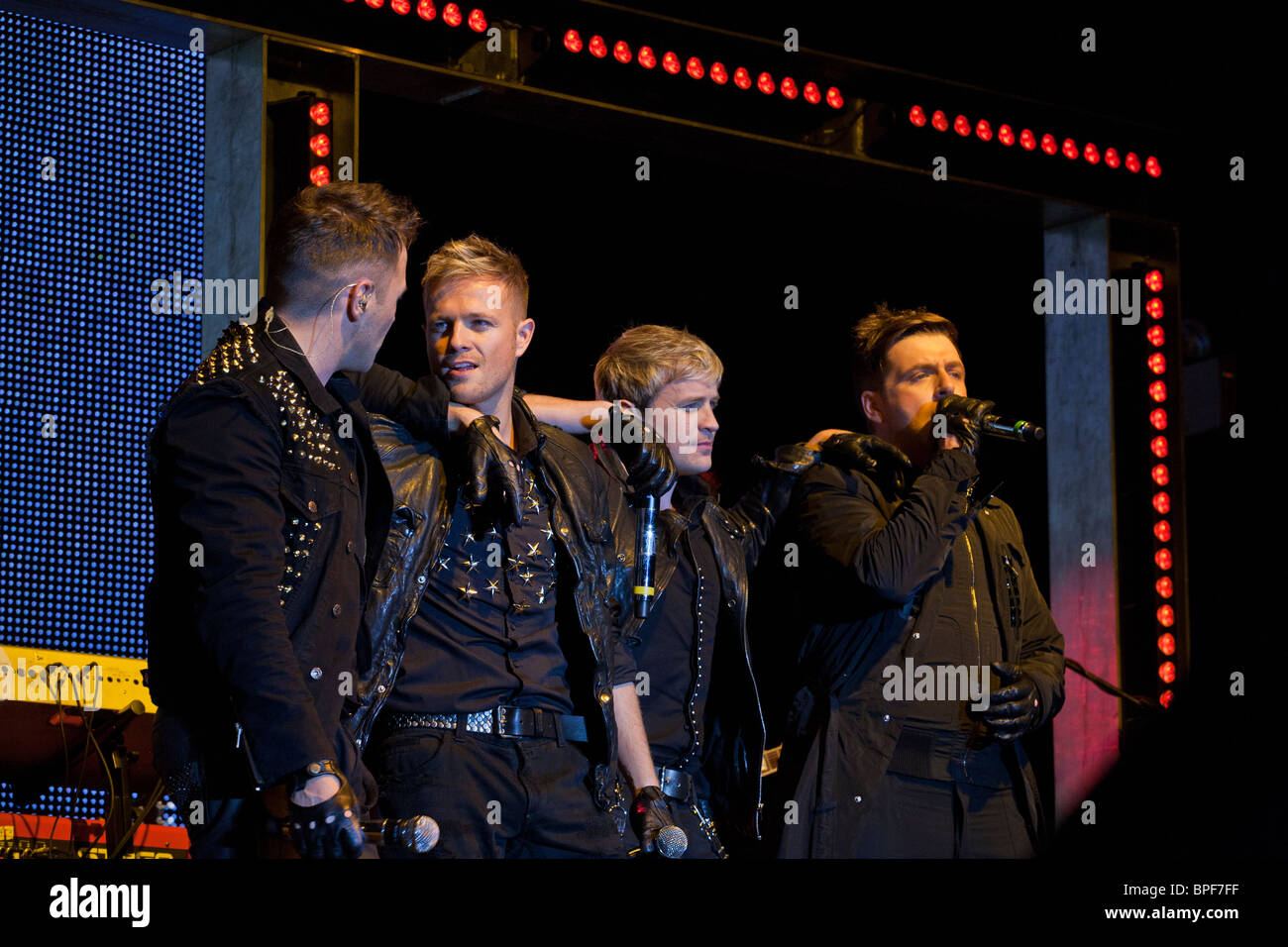 Westlife hi-res stock photography and images - Alamy