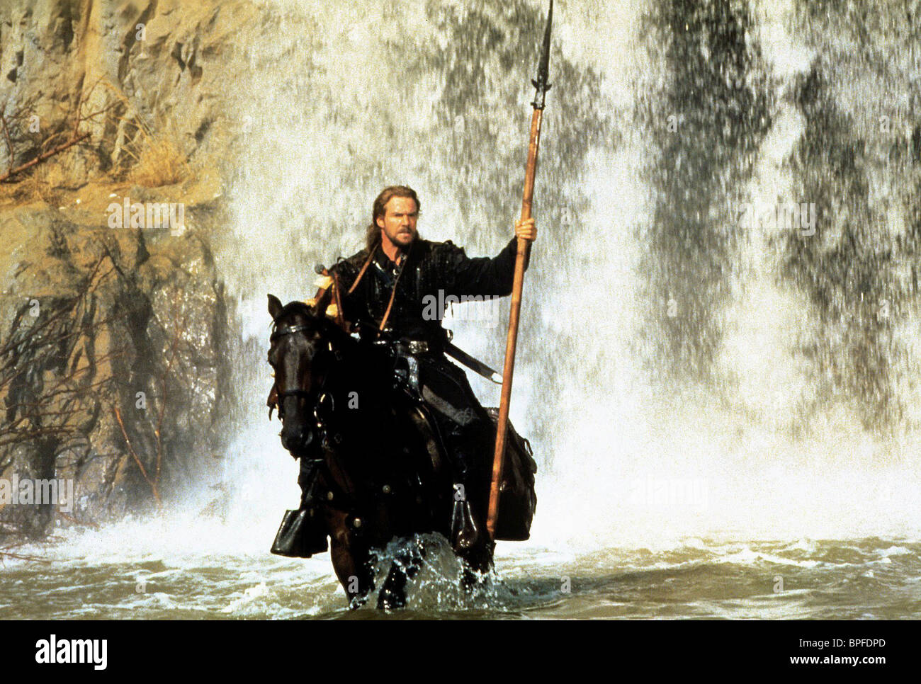 Film: Dragonheart 1996 High Resolution Stock Photography and Images - Alamy