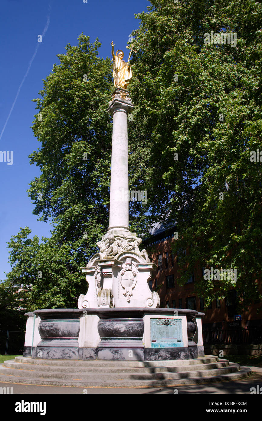 Column cross hi-res stock photography and images - Alamy