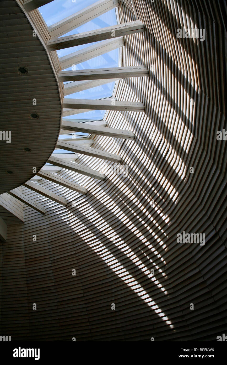 Roof hi-res stock photography and images - Alamy