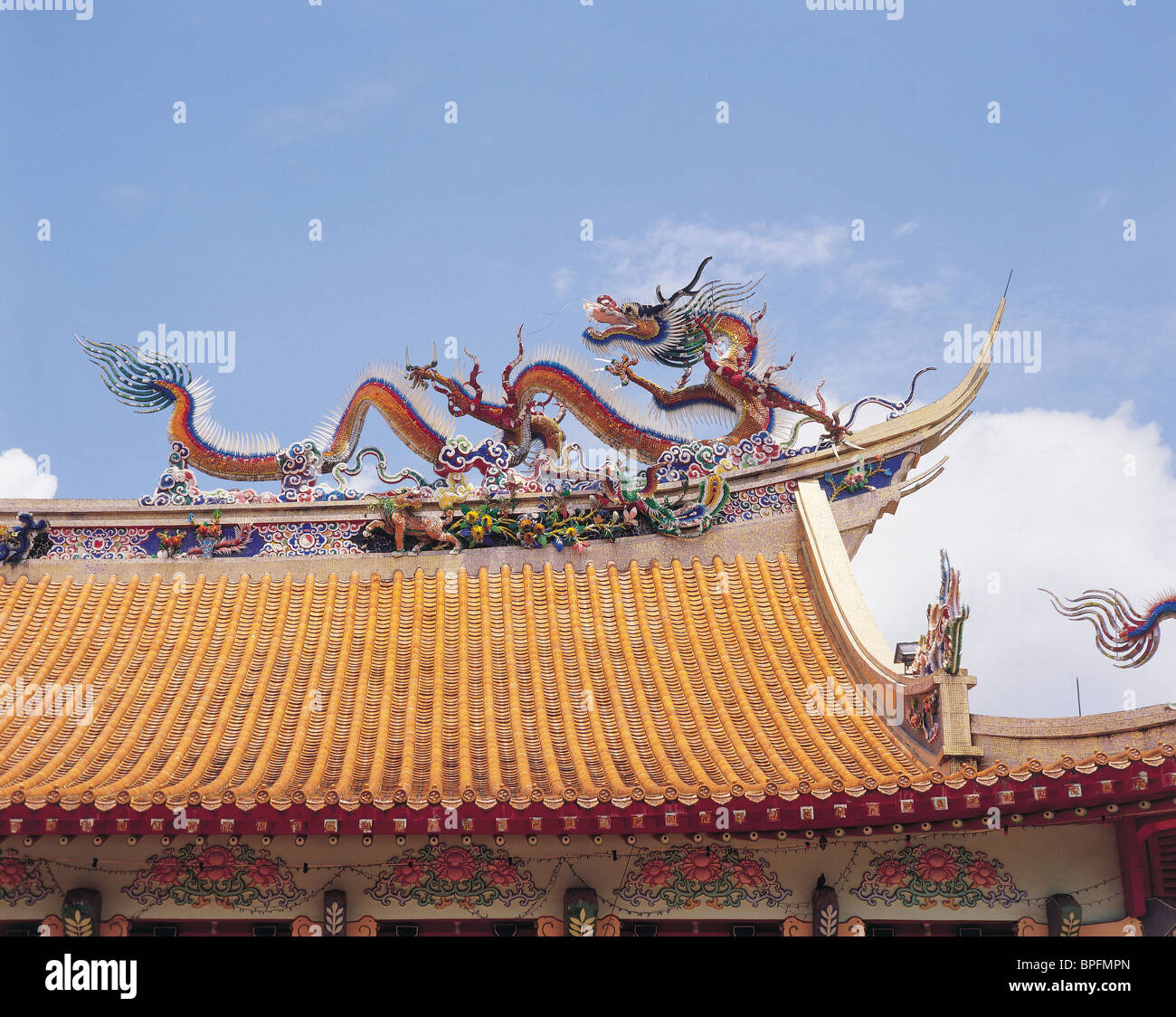 Sing Ming Temple, Singapore Stock Photo - Alamy