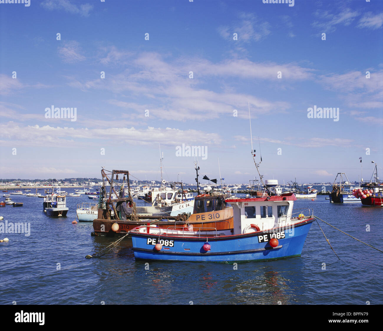 Poole harbour dorset hi-res stock photography and images - Alamy