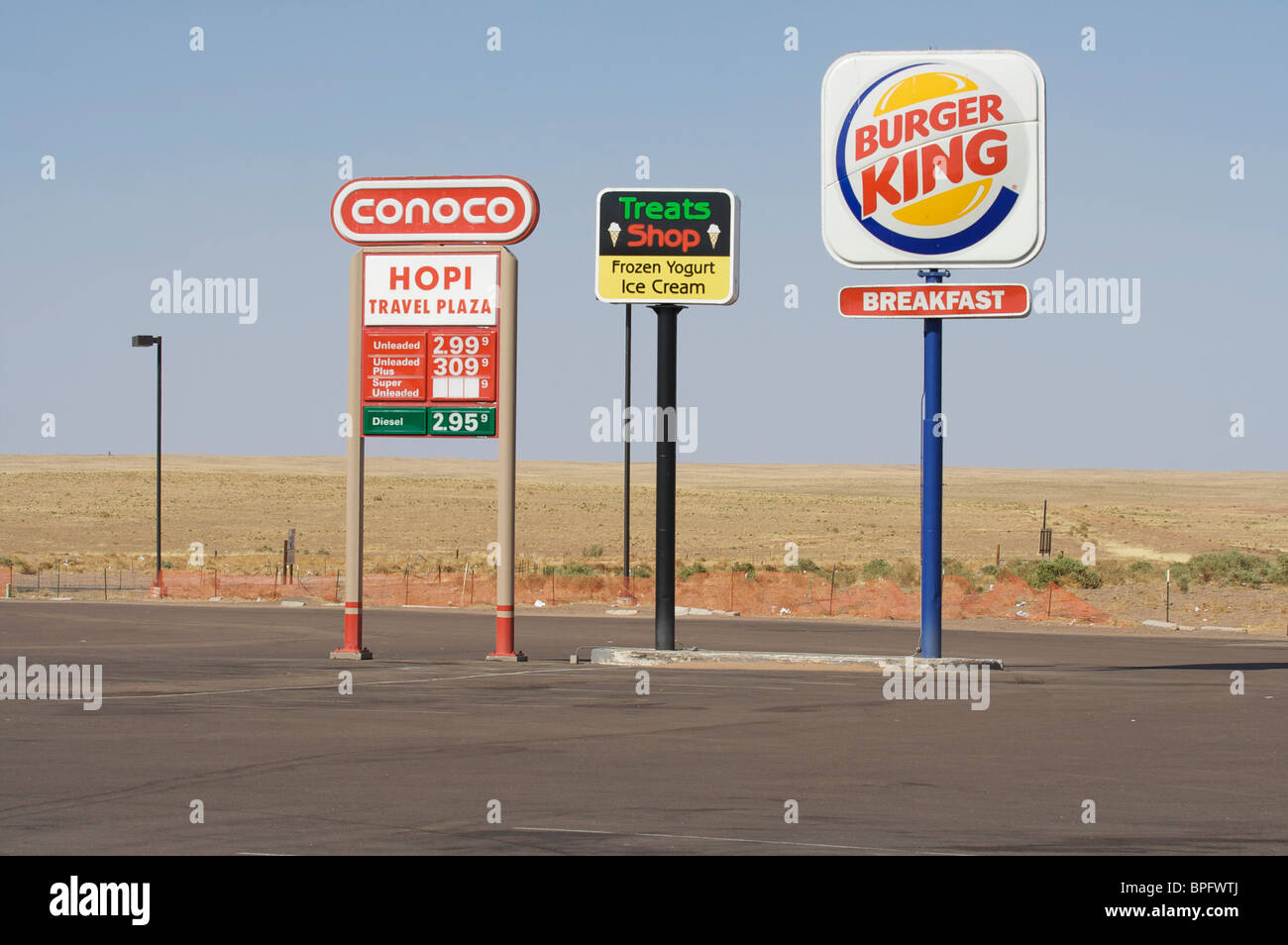 Texas road signs hi-res stock photography and images - Alamy