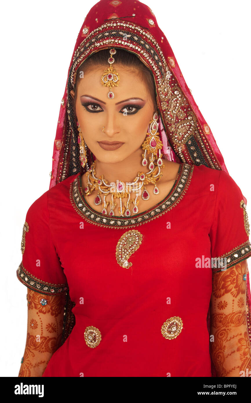 Asian Beautiful Bride Stock Photo - Alamy
