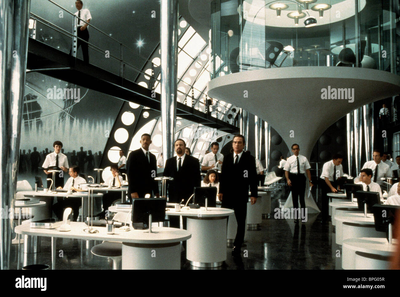Rip Torn Men In Black High Resolution Stock Photography and Images - Alamy