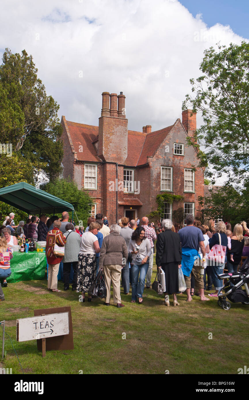 Village fete hi-res stock photography and images - Alamy