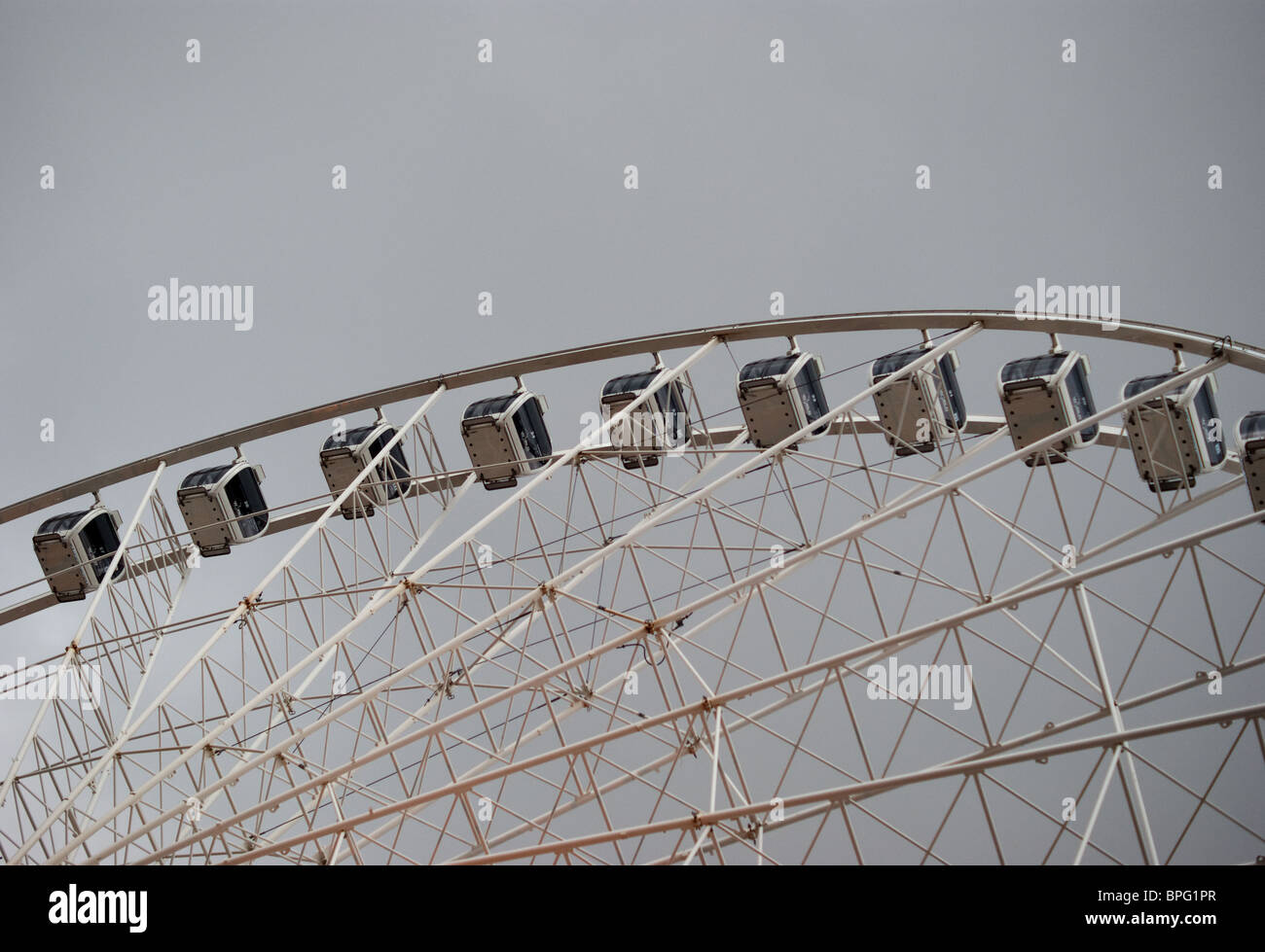 Manchester Ferris wheel, triangle, Manchester city center Stock Photo ...