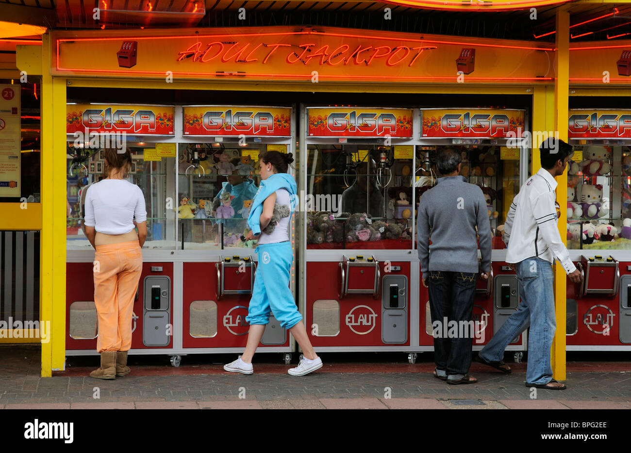 Amusement Arcade Machines High Resolution Stock Photography and Images ...