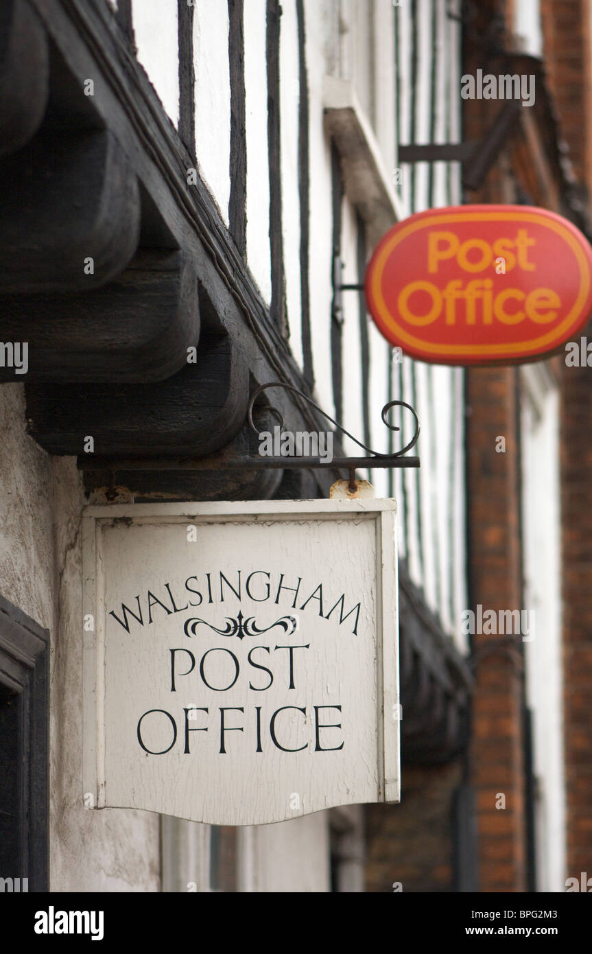 Sign walsingham hi-res stock photography and images - Alamy