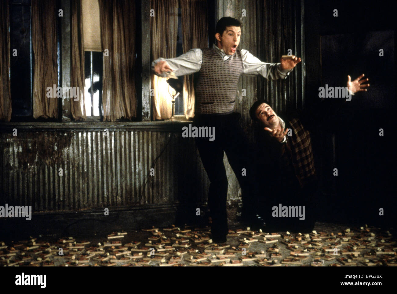 Nathan Lane Mousehunt High Resolution Stock Photography and Images - Alamy