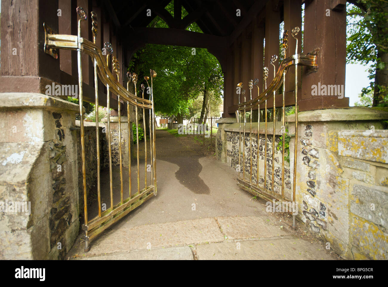 Eling church hi-res stock photography and images - Alamy