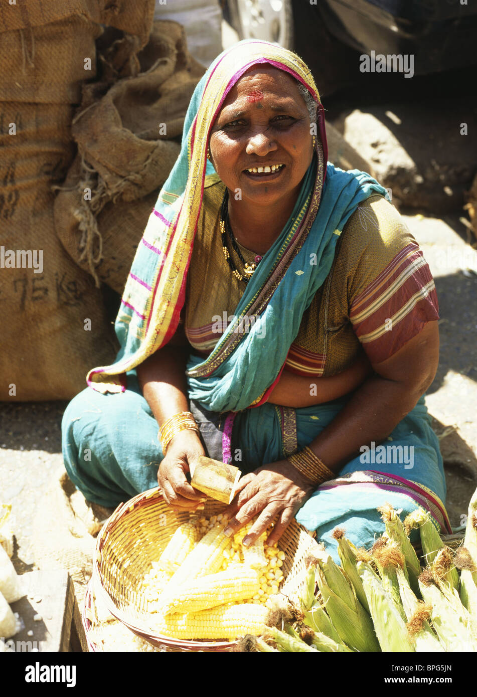 Mumbia hi-res stock photography and images - Alamy