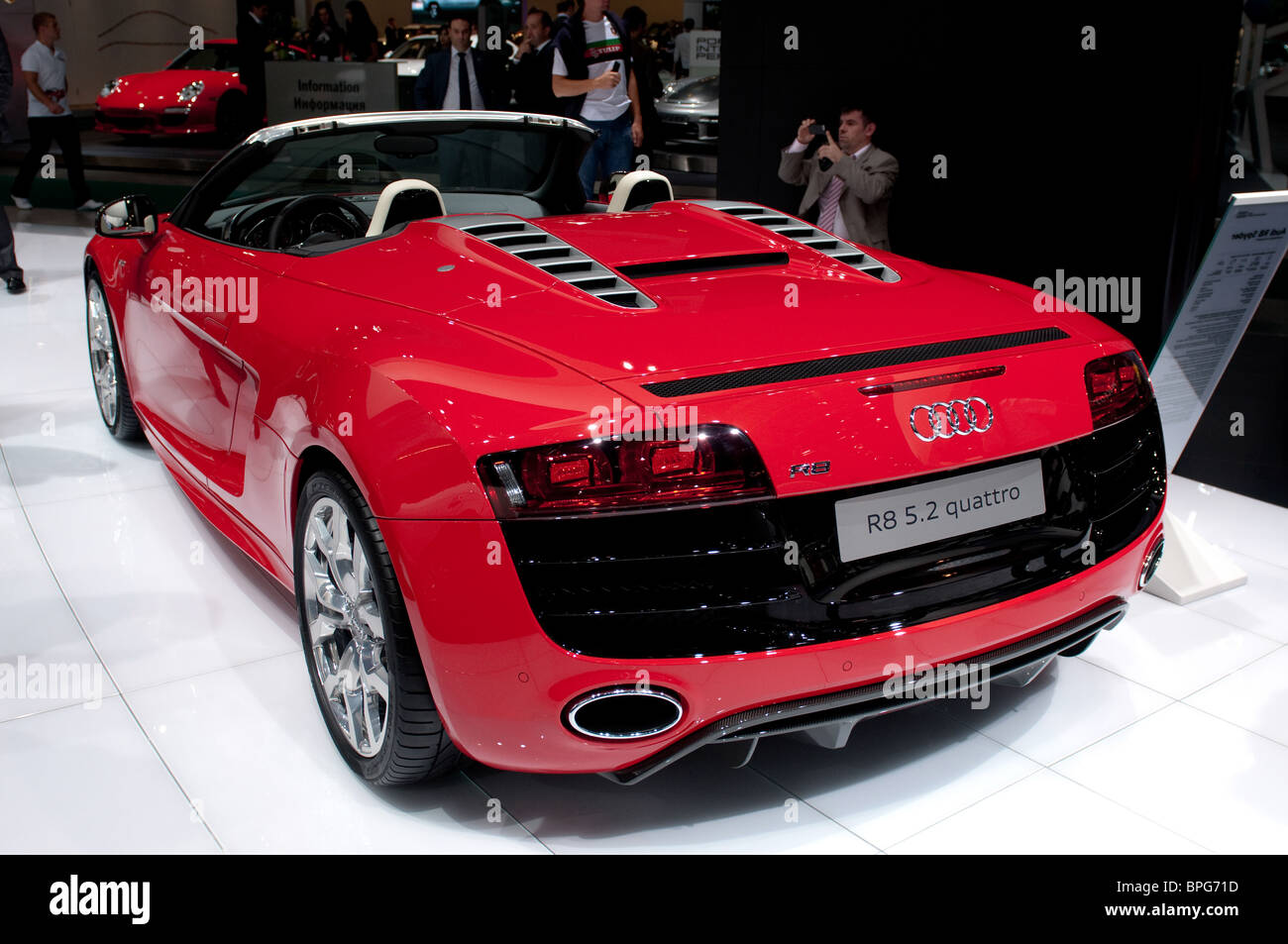 R8 spyder hi-res stock photography and images - Alamy