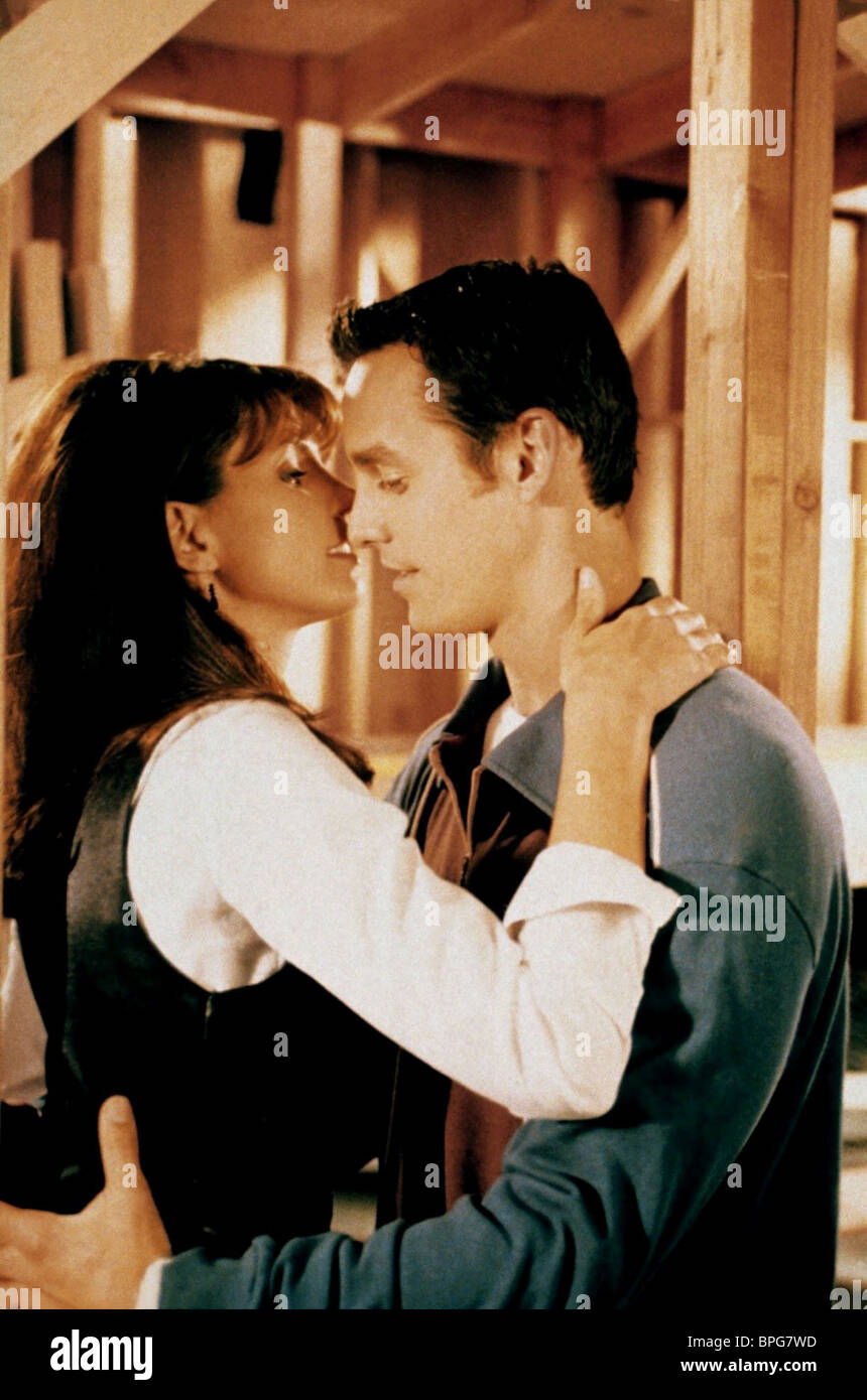 Charisma Carpenter Buffy Stock Photos & Charisma Carpenter Buffy Stock ...