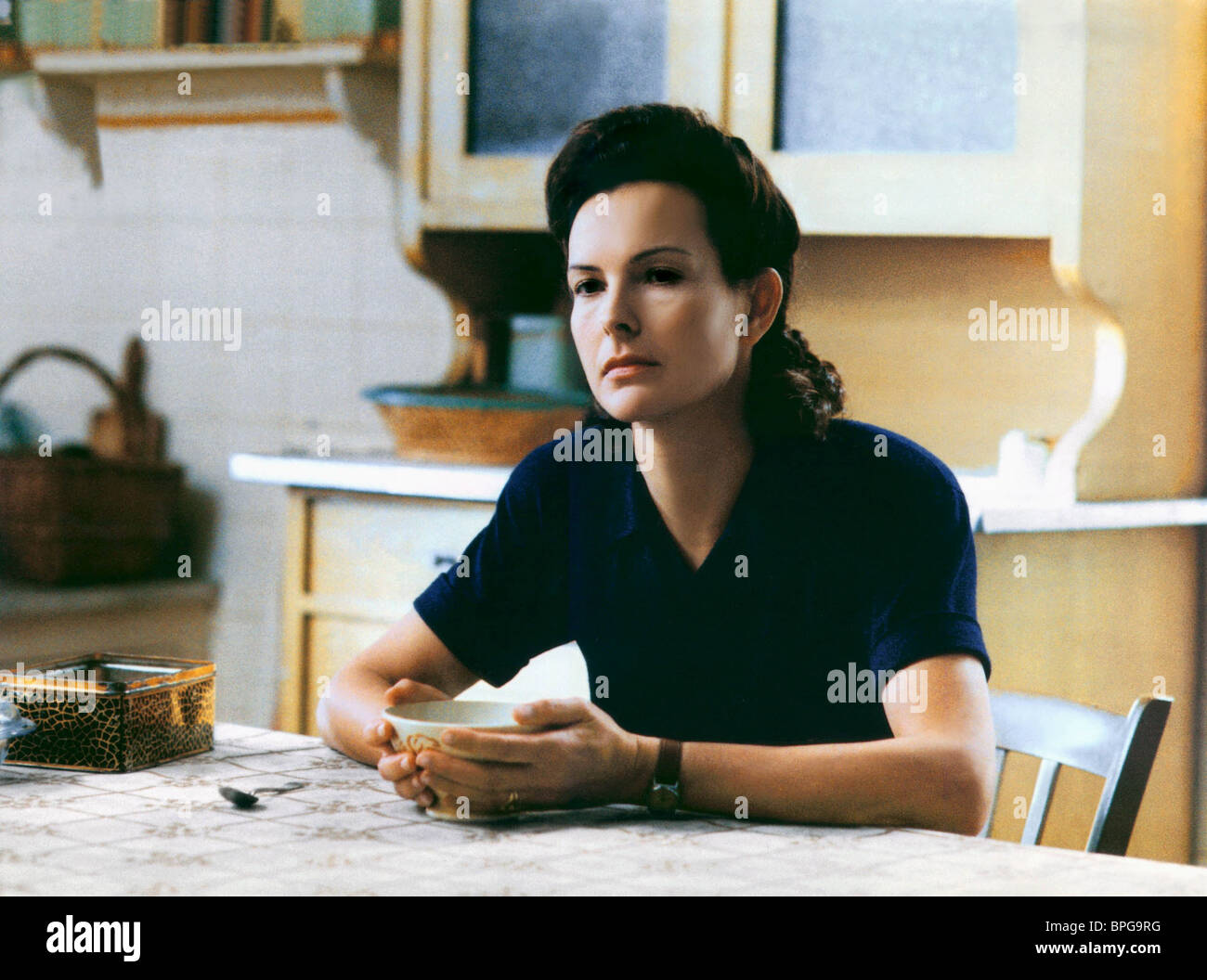 Lucie Aubrac 1997 Carole Bouquet High Resolution Stock Photography and ...