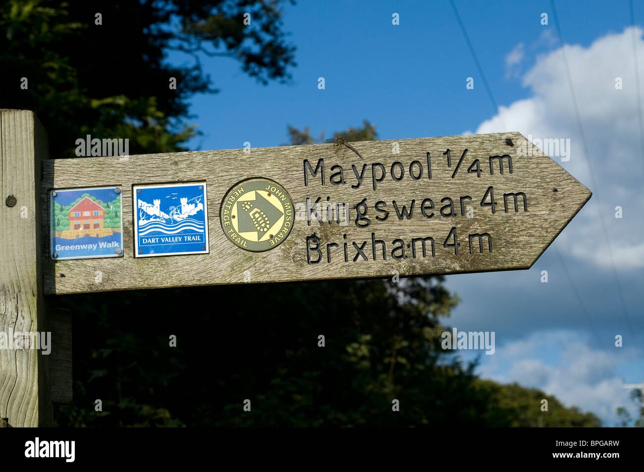 Footpath sign to Maypool,Kingswear,Brixham,Greenway walk,Dart valley ...