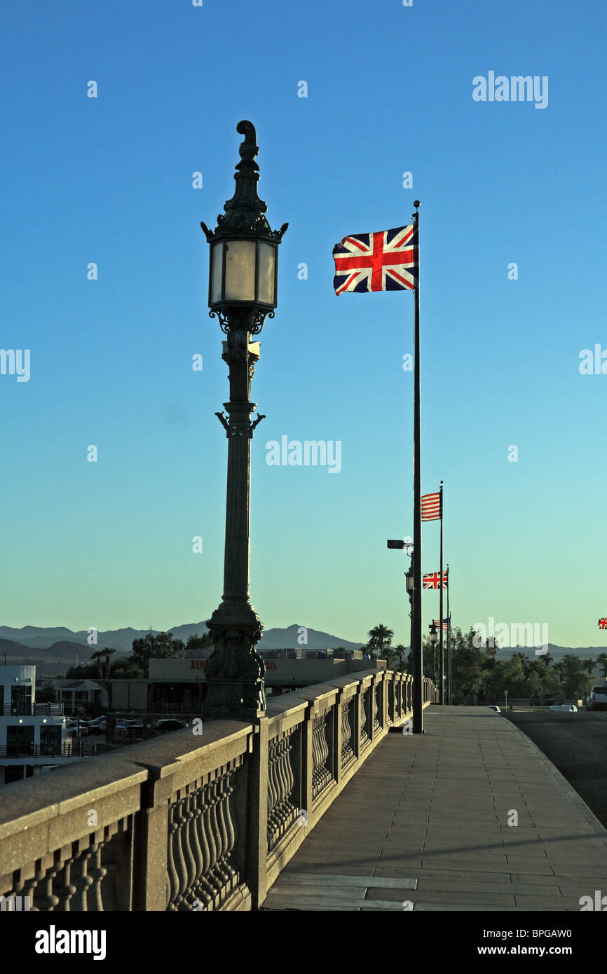 Flag and lamppost on London Bridge, Lake Havasu City, Arizona, USA ...
