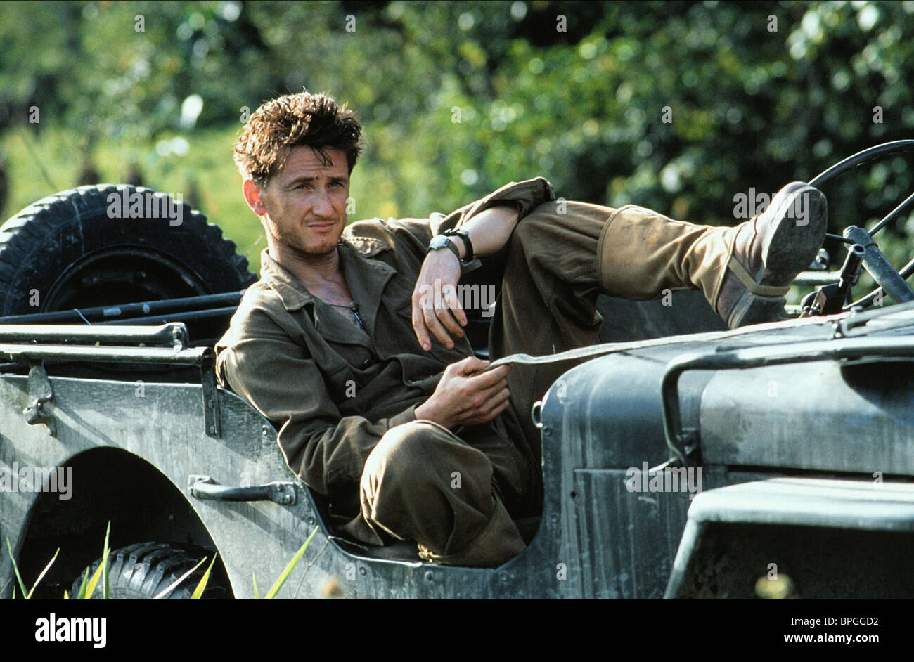 The Thin Red Line Sean Penn High Resolution Stock Photography and ...