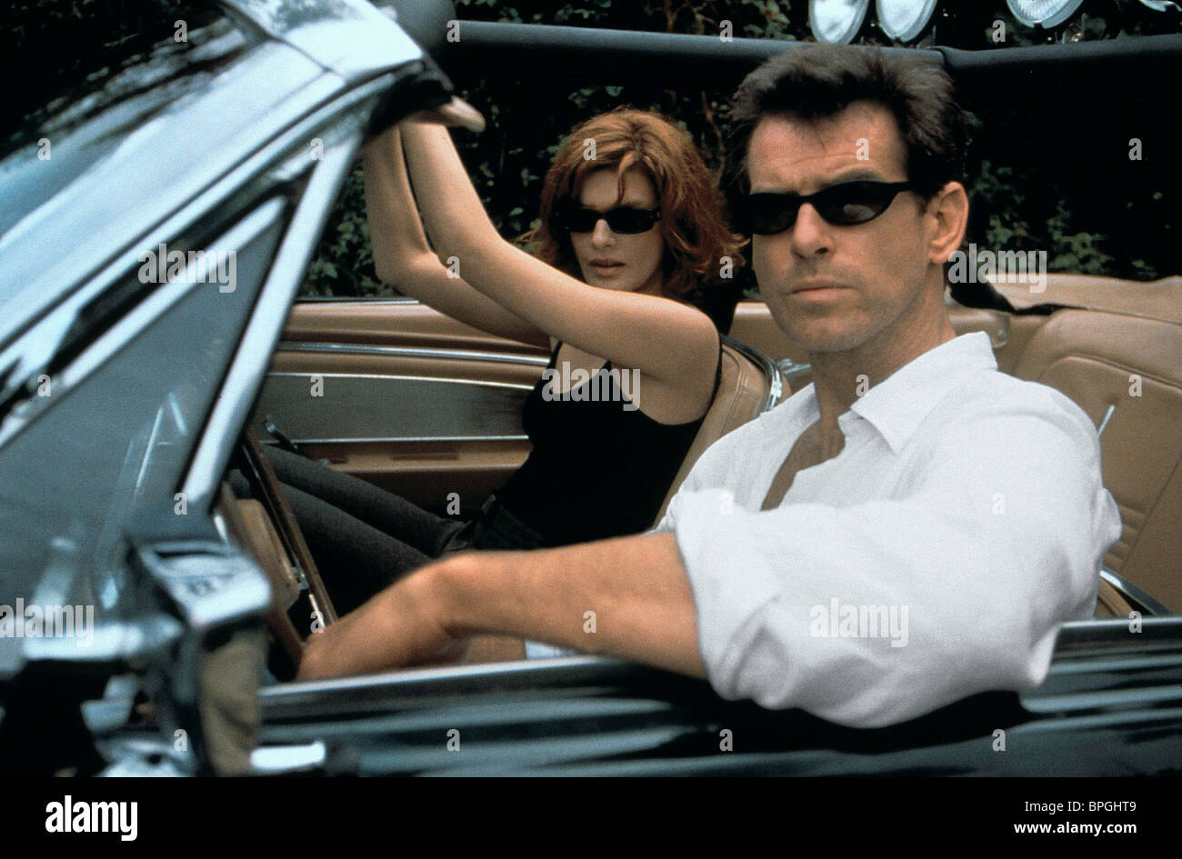 Rene Russo Thomas Crown Affair Stock Photos & Rene Russo Thomas Crown ...
