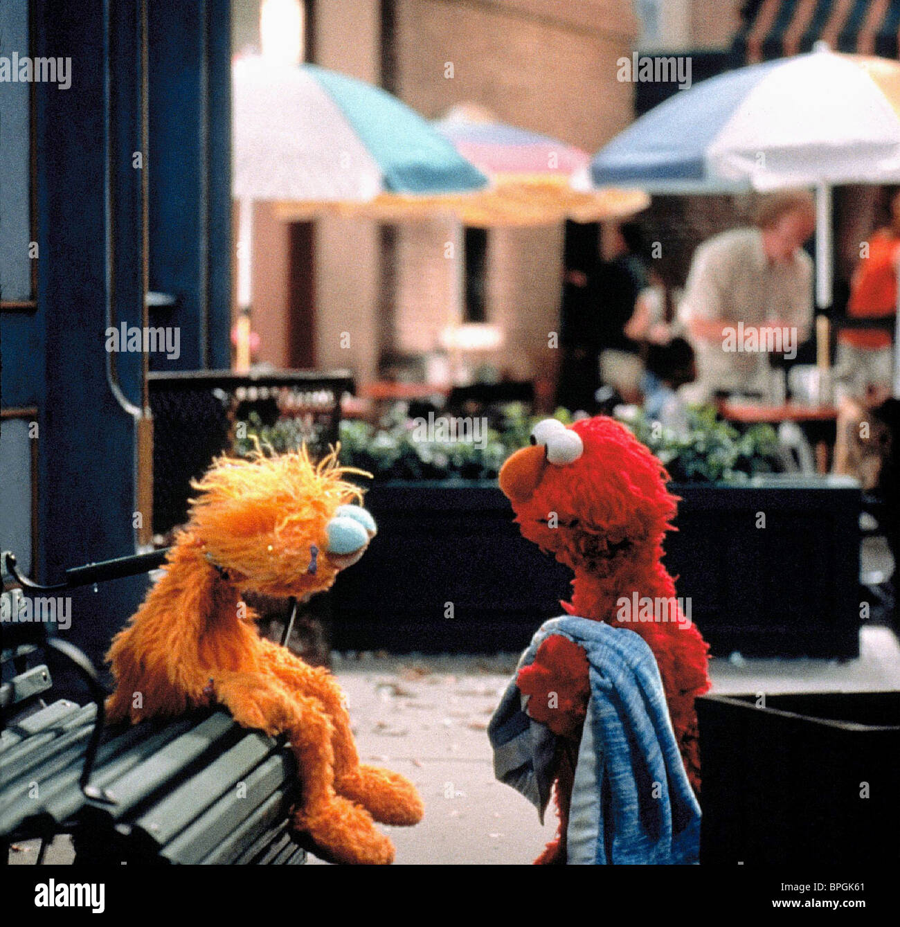 ZEO & ELMO THE ADVENTURES OF ELMO IN GROUCHLAND (1999 Stock Photo ...