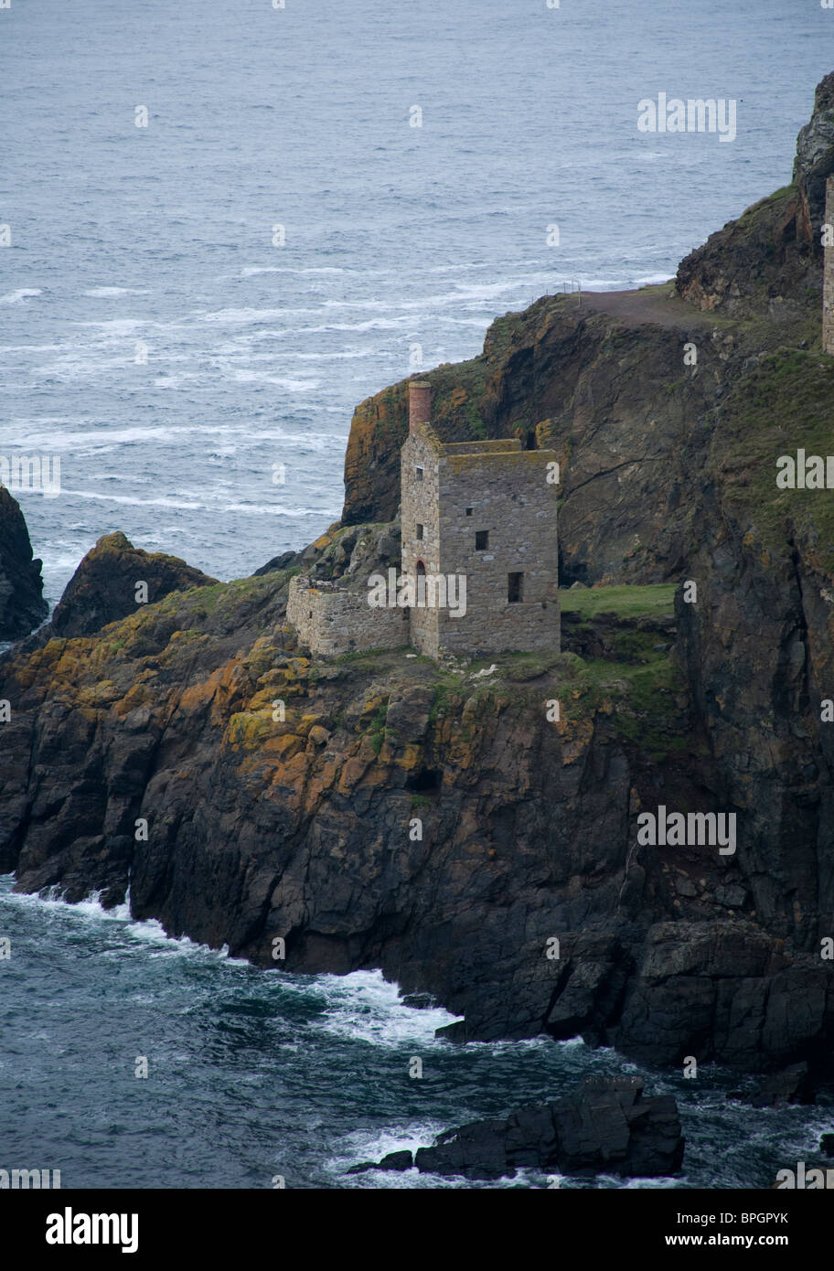 Crowns Mine Engine House Cornwall Stock Photo - Alamy
