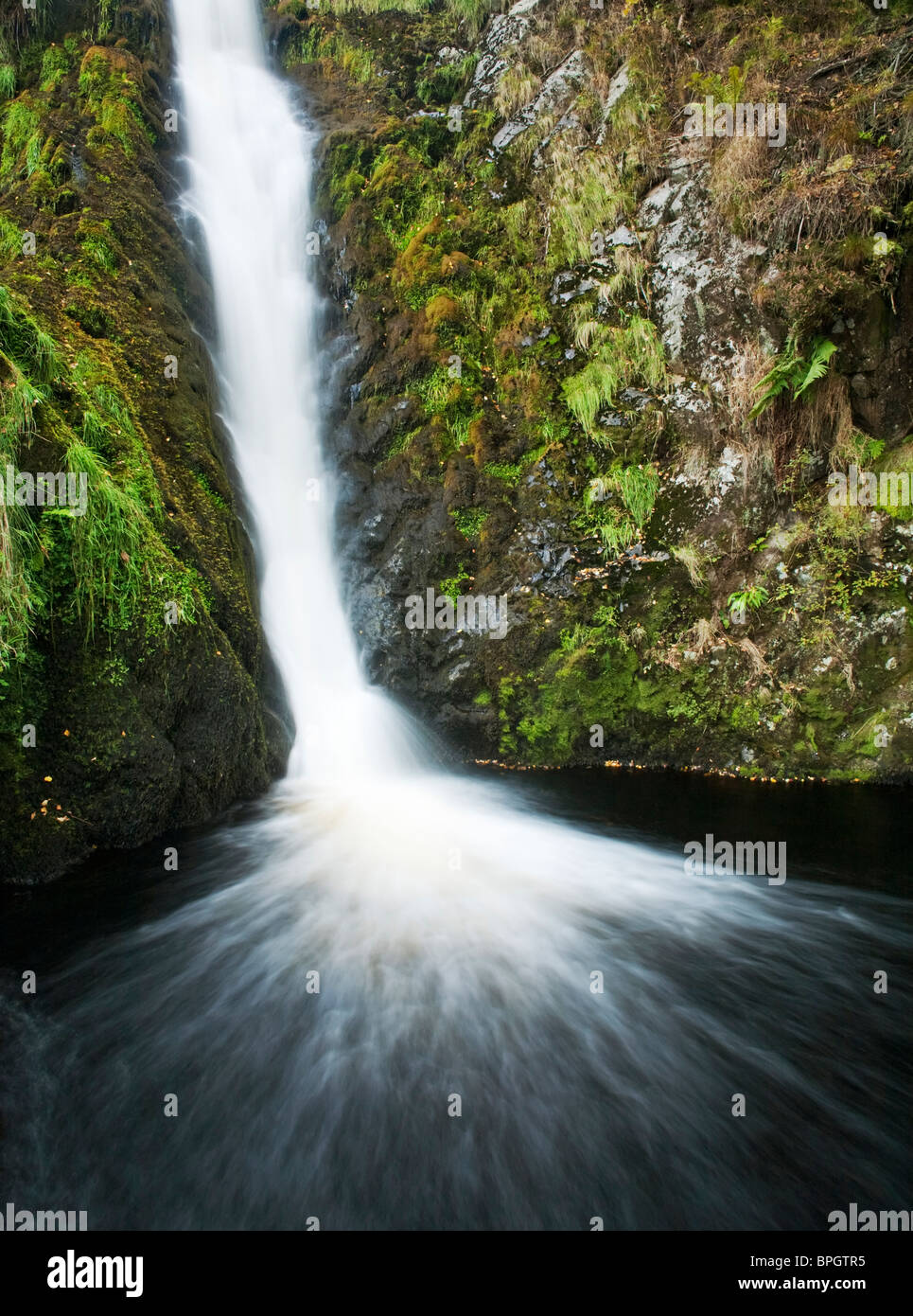 Linhope spout waterfall hi-res stock photography and images - Alamy