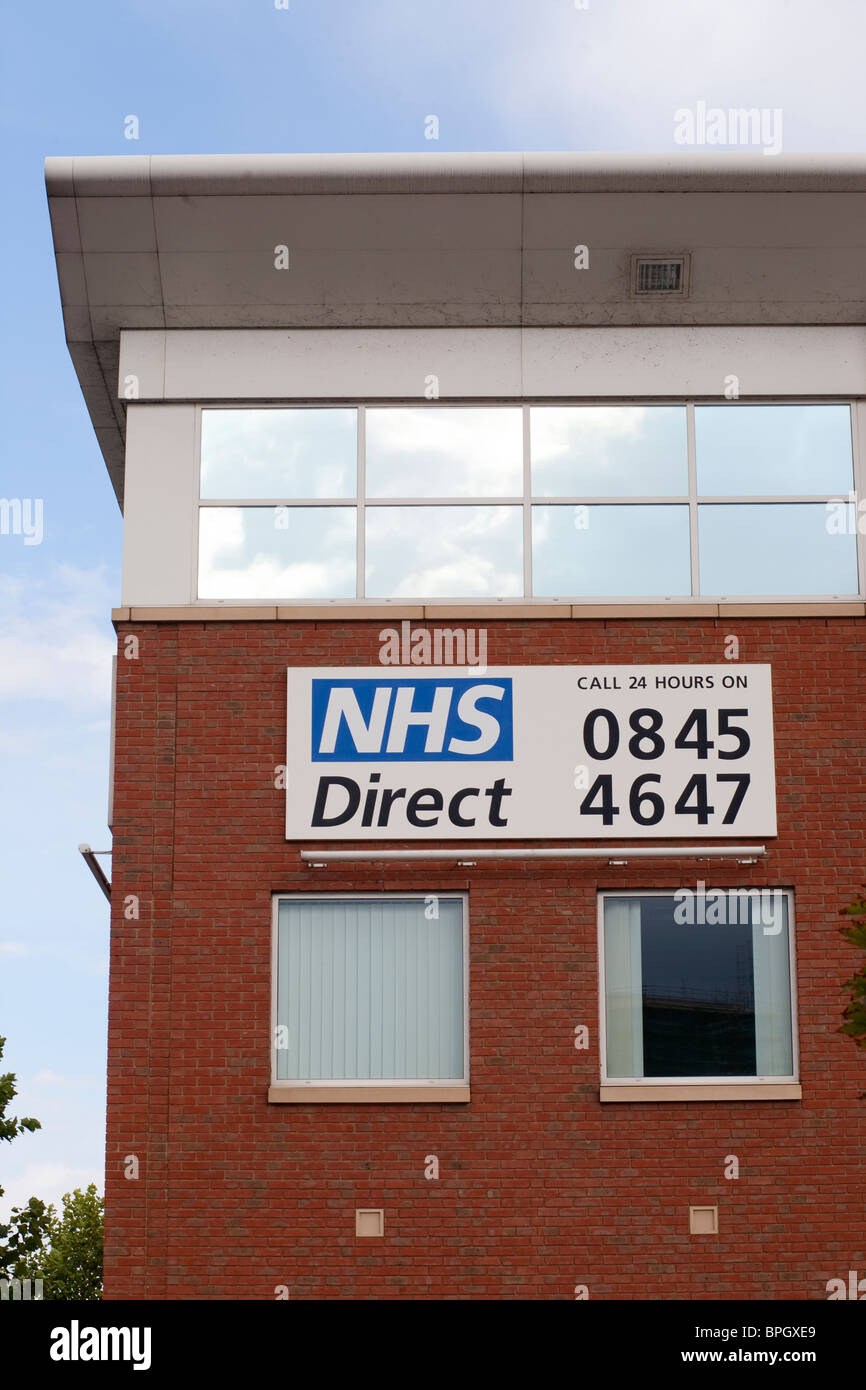 Nhs england logo hi-res stock photography and images - Alamy