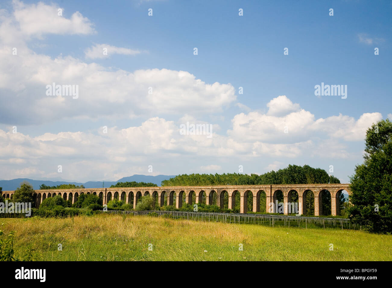 Aqueduct at Guamo, near Lucca, Tuscany, Italy, built by Lorenzo ...