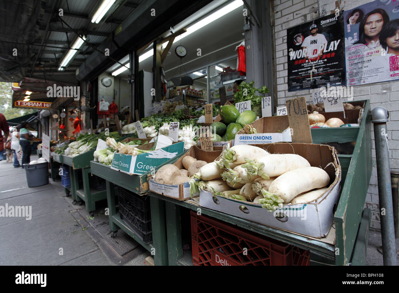 Stall in Chinatown. New York Stock Photo - Alamy