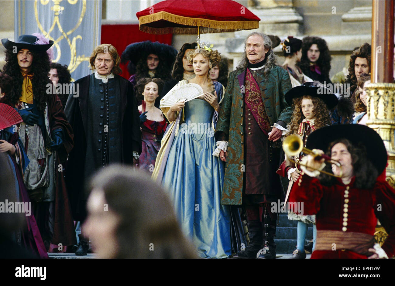 ARIELLE DOMBASLE & JULIAN GLOVER VATEL (2000 Stock Photo: 31107549 - Alamy