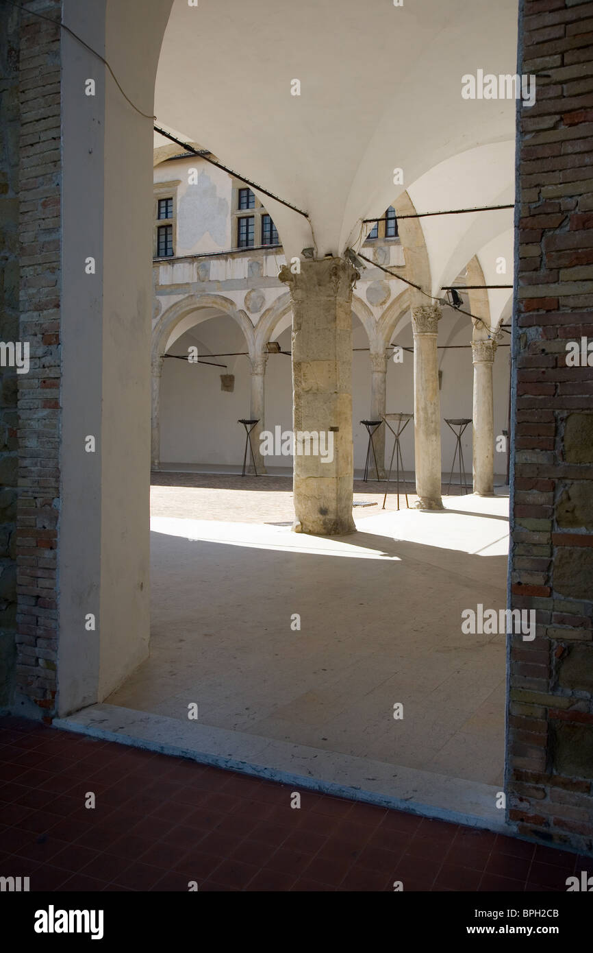 Camerino hi-res stock photography and images - Alamy