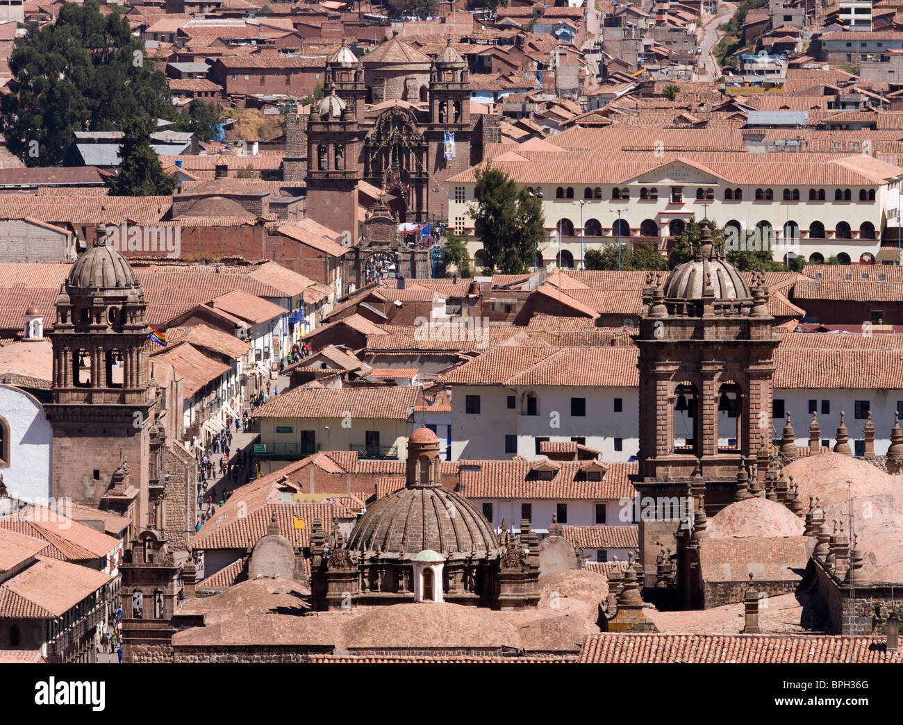 Peru. Cusco. Overview of the historical center of Cusco Stock Photo - Alamy