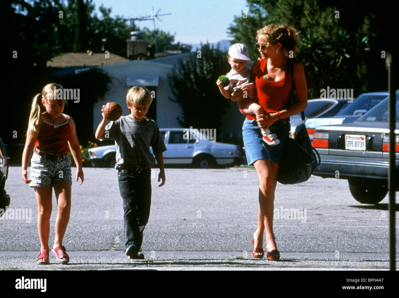 Erin Brockovich 2000 Julia Roberts Stock Photos & Erin Brockovich 2000 ...