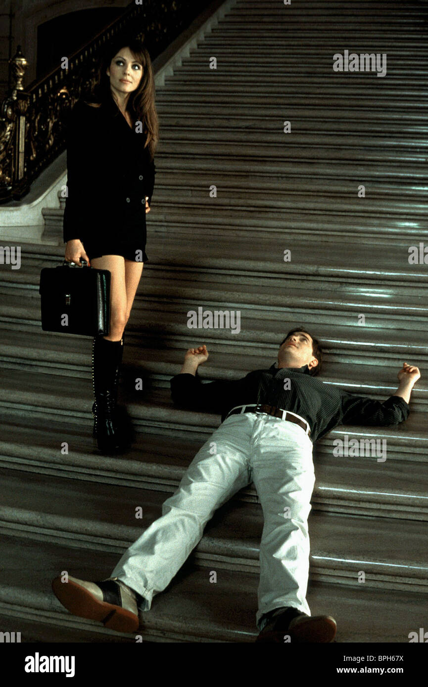 Bedazzled Elizabeth Hurley Stock Photos & Bedazzled Elizabeth Hurley ...