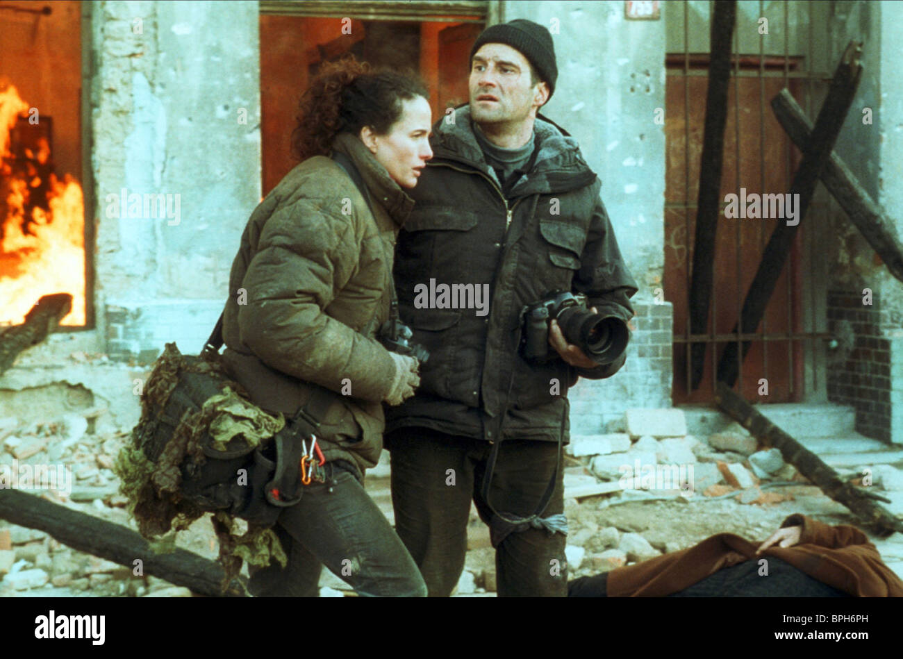 Andie Macdowell 2000 High Resolution Stock Photography and Images - Alamy